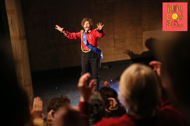 Nincompoop | Data Thistle