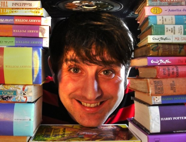 Gruesome Greeks with Chae Strathie