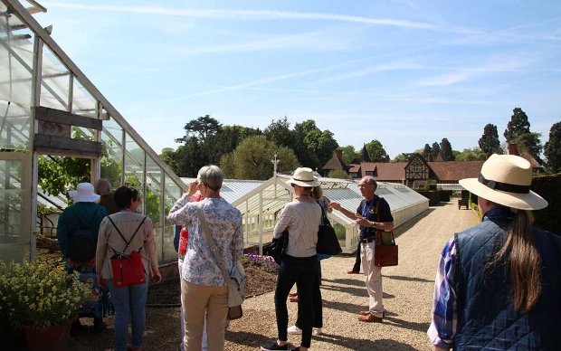 Eythrope Walled Garden Tours | Data Thistle