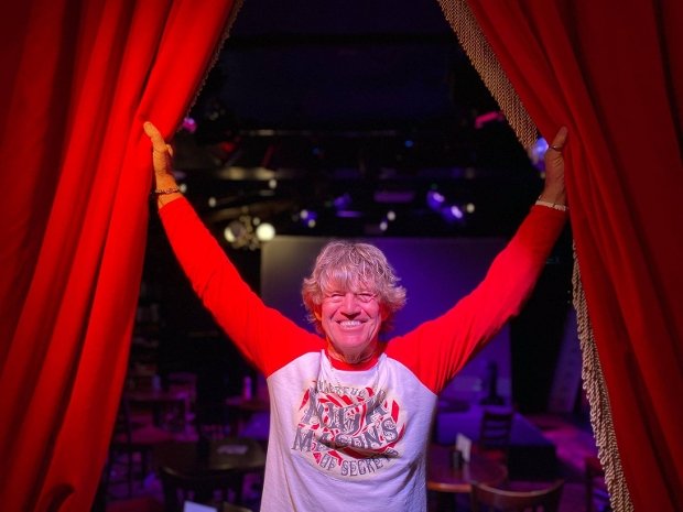 Robin Askwith Live | Data Thistle