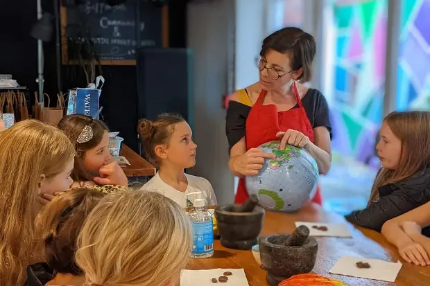 Easter Chocolate Lollipop Making Workshop with Exe Chocolate | Data Thistle
