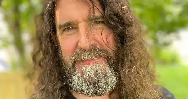 An Evening With Lou Barlow | Data Thistle